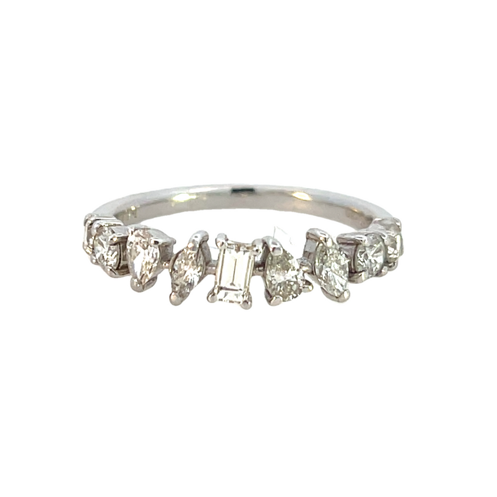 Diamond Ring – Daniela Califa